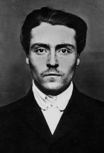 At Liberation’s Heart: A (Self) Portrait of Victor Serge • Empty Mirror